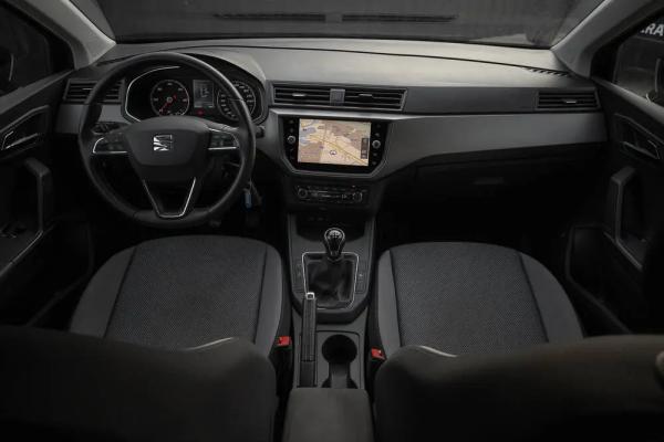 Black SEAT Ibiza 2019 in Jelgava, with an engine capacity of 1.60 L and mileage of 195 thousand km for 9950 €, photo 9 on AUTOMOTO.COM.LV