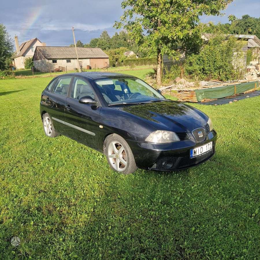 Black SEAT Ibiza 2007 in Taurage, with an engine capacity of 1.40 L and mileage of 171 thousand km for 1350 €, photo 3 on AUTOMOTO.COM.LV