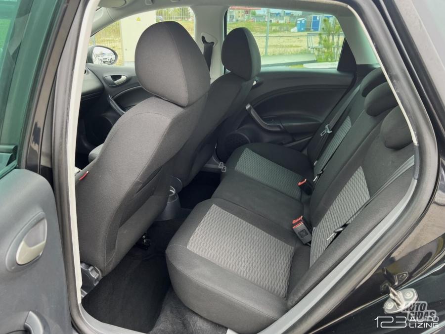 Black SEAT Ibiza 2010 in Taurage, with an engine capacity of 1.20 L and mileage of 281 thousand km for 3450 €, photo 11 on AUTOMOTO.COM.LV