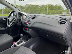 Black SEAT Ibiza 2010 in Taurage, with an engine capacity of 1.20 L and mileage of 281 thousand km for 3450 €, photo 12 on AUTOMOTO.COM.LV