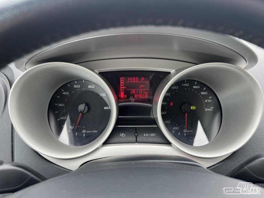 Black SEAT Ibiza 2010 in Taurage, with an engine capacity of 1.20 L and mileage of 281 thousand km for 3450 €, photo 16 on AUTOMOTO.COM.LV