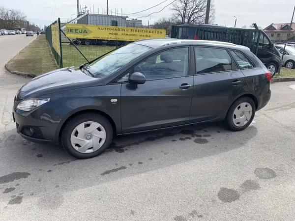 Black SEAT Ibiza 2010 in Riga, with an engine capacity of 1.60 L and mileage of 256 thousand km for 3250 €, photo 2 on AUTOMOTO.COM.LV