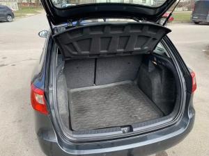 Black SEAT Ibiza 2010 in Riga, with an engine capacity of 1.60 L and mileage of 256 thousand km for 3250 €, photo 10 on AUTOMOTO.COM.LV