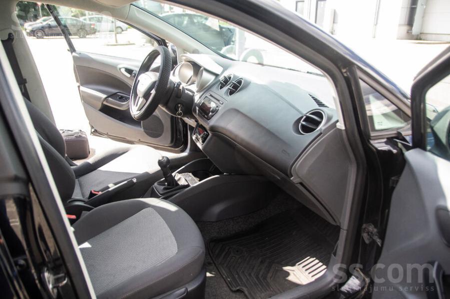 Melns SEAT Ibiza 2010 Rīga, ar dzinēja tilpumu 1.60 L un nobraukumu 278 tūkst. km par 2550 €, foto 18 vietnē AUTOMOTO.COM.LV