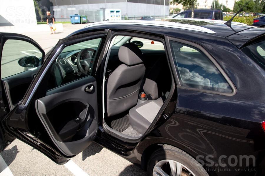 Melns SEAT Ibiza 2010 Rīga, ar dzinēja tilpumu 1.60 L un nobraukumu 278 tūkst. km par 2550 €, foto 22 vietnē AUTOMOTO.COM.LV