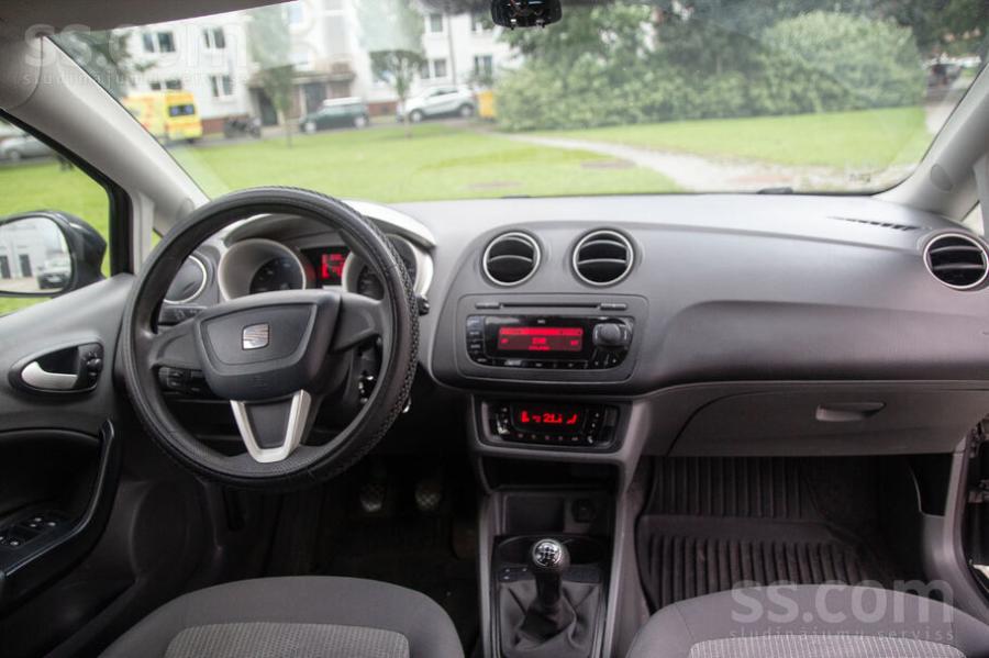 Melns SEAT Ibiza 2010 Rīga, ar dzinēja tilpumu 1.60 L un nobraukumu 278 tūkst. km par 2550 €, foto 25 vietnē AUTOMOTO.COM.LV