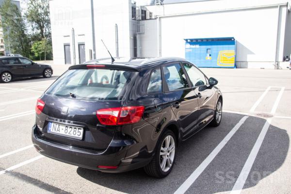 Black SEAT Ibiza 2010 in Riga, with an engine capacity of 1.60 L and mileage of 278 thousand km for 2100 €, photo 5 on AUTOMOTO.COM.LV