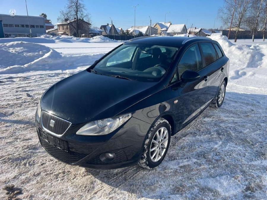 Black SEAT Ibiza 2011 in Panevezys, with an engine capacity of 1.20 L and mileage of 260 thousand km for 2600 €, photo 3 on AUTOMOTO.COM.LV