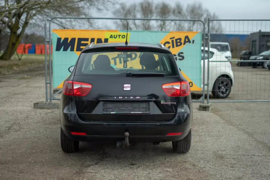 Black SEAT Ibiza 2012 in Liepaja, with an engine capacity of 1.20 L and mileage of 269 thousand km for 4350 €, photo 4 on AUTOMOTO.COM.LV