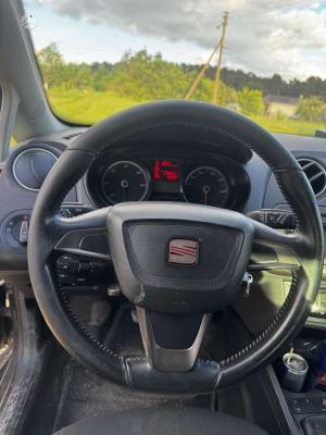 Melns SEAT Ibiza 2012 Viļņa, ar dzinēja tilpumu 1.20 L un nobraukumu 212 tūkst. km par 2000 €, foto 7 vietnē AUTOMOTO.COM.LV