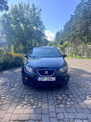 Black SEAT Ibiza 2012 in Riga, with an engine capacity of 1.20 L and mileage of 205 thousand km for 2900 €, photo 3 on AUTOMOTO.COM.LV