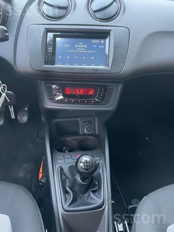 Melns SEAT Ibiza 2012 Cēsis, ar dzinēja tilpumu 1.20 L un nobraukumu 240 tūkst. km par 3300 €, foto 7 vietnē AUTOMOTO.COM.LV