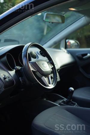Melns SEAT Ibiza 2012 Rīga, ar dzinēja tilpumu 1.20 L un nobraukumu 285 tūkst. km par 2490 €, foto 7 vietnē AUTOMOTO.COM.LV