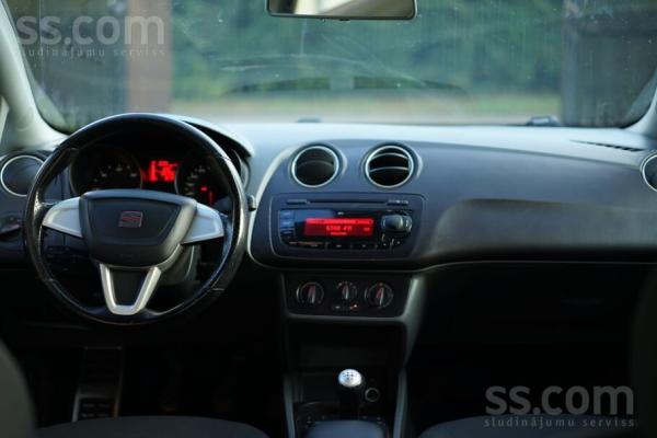 Melns SEAT Ibiza 2012 Rīga, ar dzinēja tilpumu 1.20 L un nobraukumu 285 tūkst. km par 2490 €, foto 6 vietnē AUTOMOTO.COM.LV