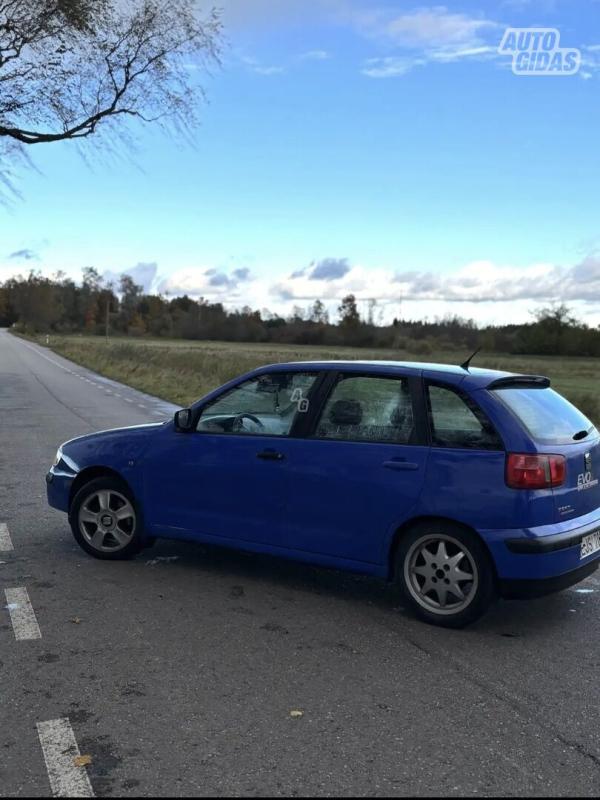 Blue SEAT Ibiza 2001 in Anyksciai, with an engine capacity of 1.90 L and mileage of 335 thousand km for 680 €, photo 4 on AUTOMOTO.COM.LV