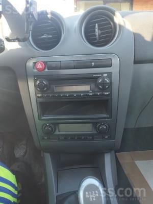 Zils SEAT Ibiza 2007 Rīga, ar dzinēja tilpumu 1.40 L un nobraukumu 225 tūkst. km par 2150 €, foto 8 vietnē AUTOMOTO.COM.LV