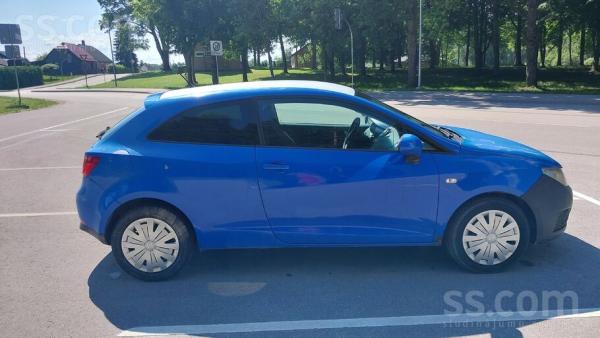Blue SEAT Ibiza 2009 in Aluksne, with an engine capacity of 1.40 L and mileage of 0 thousand km for 1850 €, photo 10 on AUTOMOTO.COM.LV