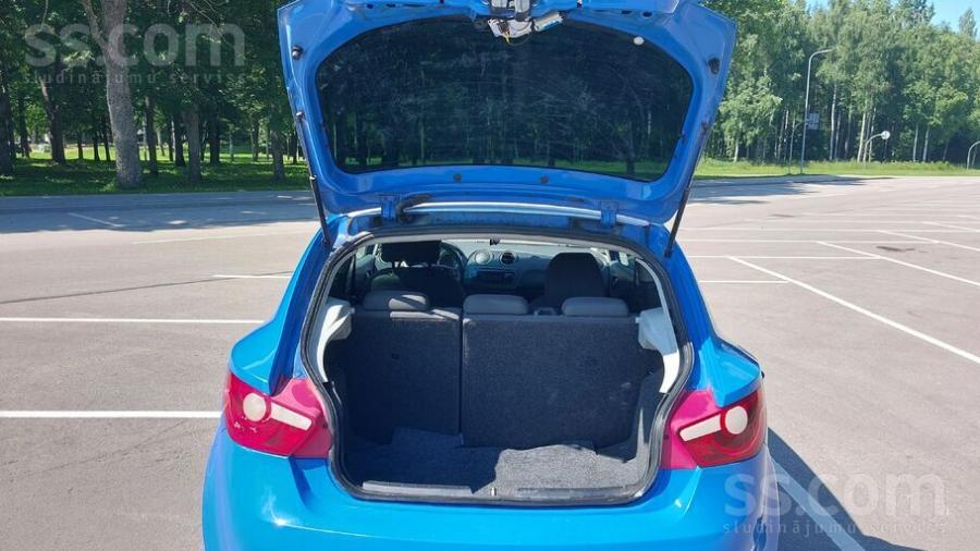 Blue SEAT Ibiza 2009 in Aluksne, with an engine capacity of 1.40 L and mileage of 0 thousand km for 1850 €, photo 22 on AUTOMOTO.COM.LV