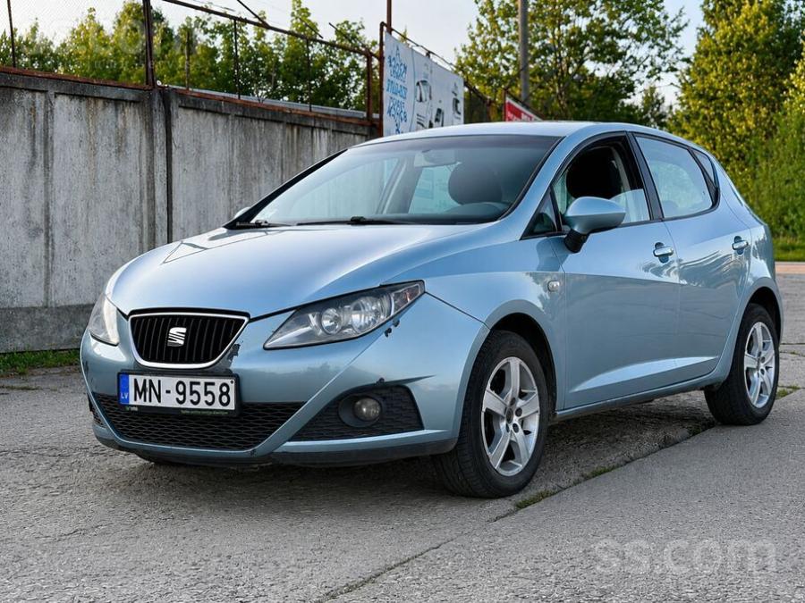 Zils SEAT Ibiza 2009 Rīga, ar dzinēja tilpumu 1.90 L un nobraukumu 350 tūkst. km par 1690 €, foto 1 vietnē AUTOMOTO.COM.LV