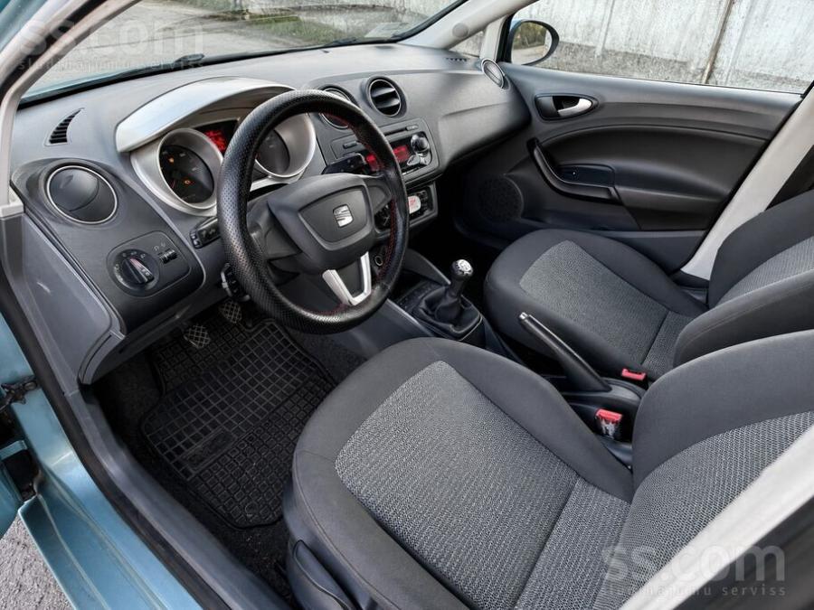 Zils SEAT Ibiza 2009 Rīga, ar dzinēja tilpumu 1.90 L un nobraukumu 350 tūkst. km par 1690 €, foto 6 vietnē AUTOMOTO.COM.LV