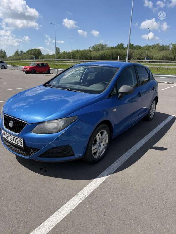 Blue SEAT Ibiza 2012 in Kaunas, with an engine capacity of 1.20 L and mileage of 195 thousand km for 3550 €, photo 1 on AUTOMOTO.COM.LV