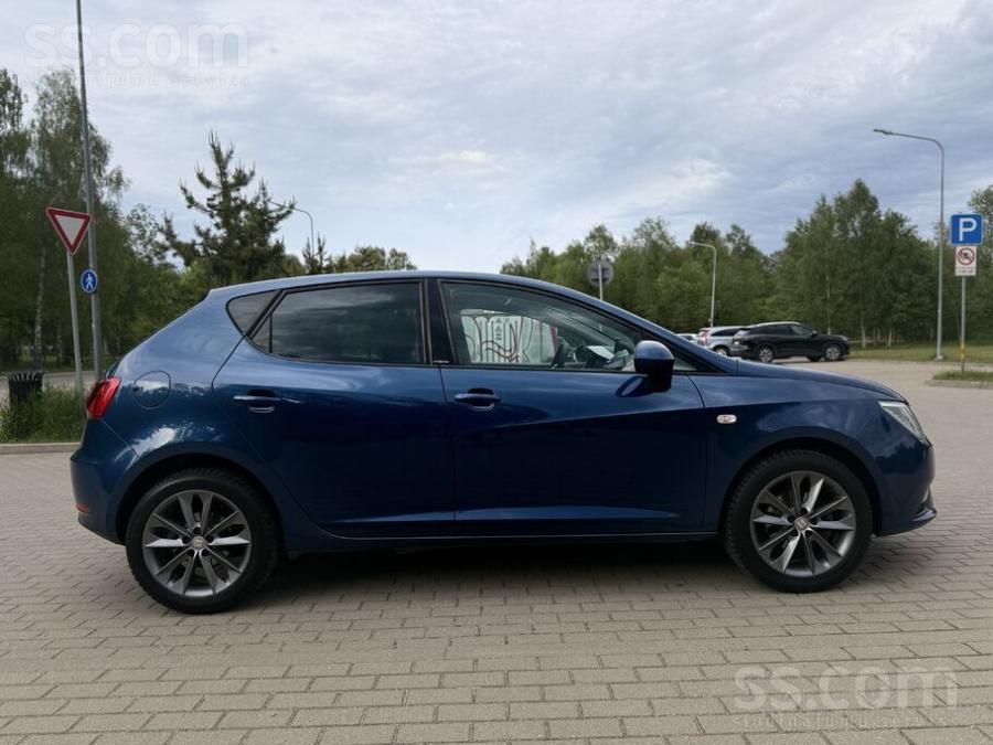 Zils SEAT Ibiza 2013 Liepāja, ar dzinēja tilpumu 1.20 L un nobraukumu 148 tūkst. km par 5500 €, foto 6 vietnē AUTOMOTO.COM.LV