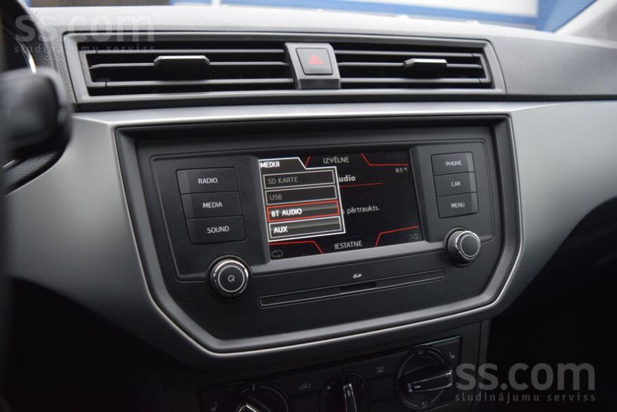 Zils SEAT Ibiza 2018 Rīga, ar dzinēja tilpumu 1.00 L un nobraukumu 64 tūkst. km par 7400 €, foto 7 vietnē AUTOMOTO.COM.LV