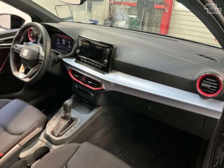 Zils SEAT Ibiza 2024 Kauņa, ar dzinēja tilpumu 1.00 L un nobraukumu 12 tūkst. km par 23200 €, foto 3 vietnē AUTOMOTO.COM.LV