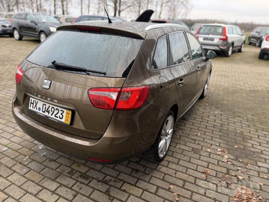 Brown SEAT Ibiza 2010 in Talsi, with an engine capacity of 1.60 L and mileage of 227 thousand km for 4970 €, photo 4 on AUTOMOTO.COM.LV