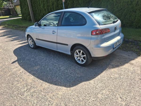 SEAT Ibiza 2002 in Raseiniai, with an engine capacity of 1.90 L and mileage of 299 thousand km for 1500 €, photo 4 on AUTOMOTO.COM.LV