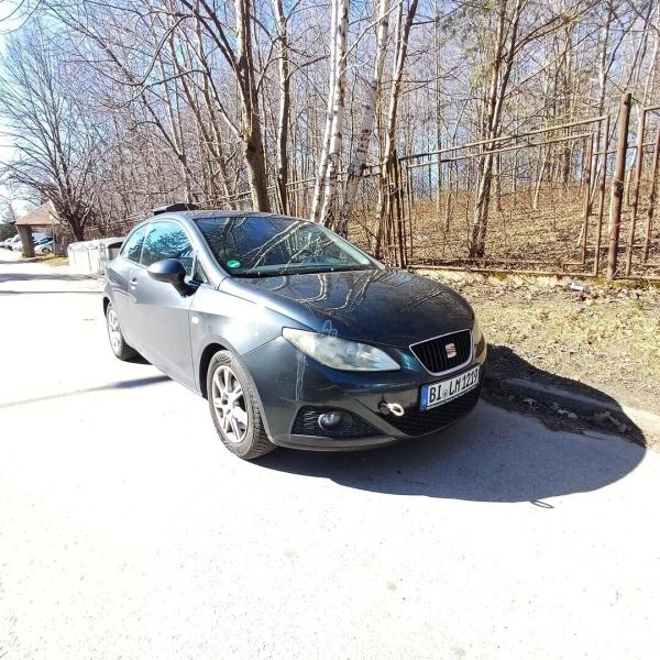 SEAT Ibiza 2009 in Klaipeda, with an engine capacity of 1.40 L and mileage of 200 thousand km for 950 €, photo 9 on AUTOMOTO.COM.LV