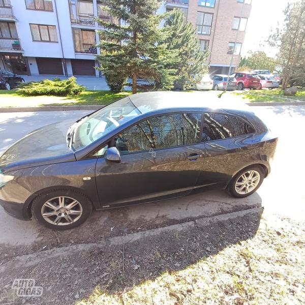SEAT Ibiza 2009 in Klaipeda, with an engine capacity of 1.40 L and mileage of 200 thousand km for 950 €, photo 10 on AUTOMOTO.COM.LV