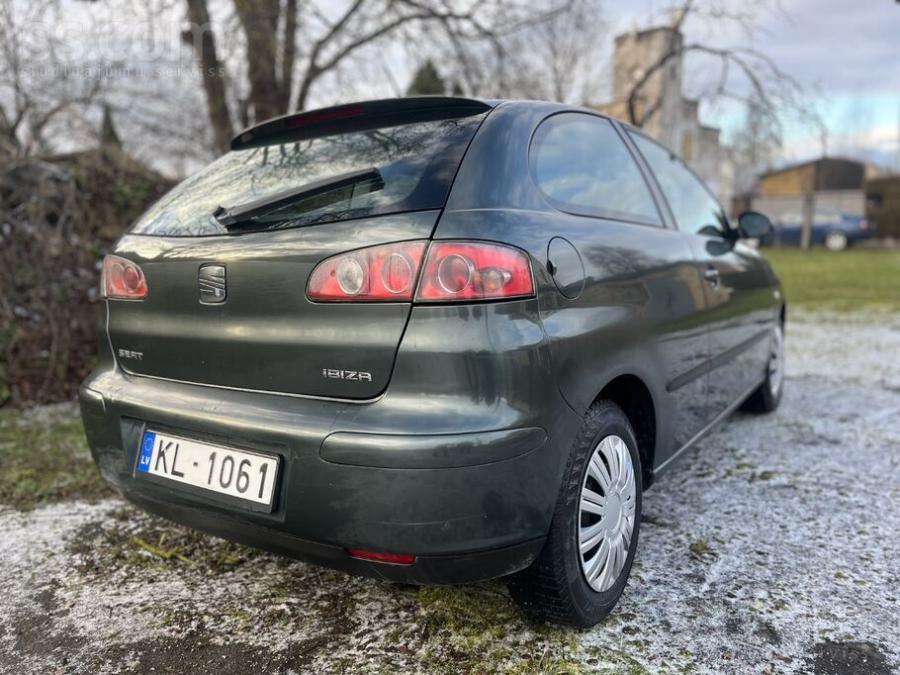 Green SEAT Ibiza 2004 in Jelgava, with an engine capacity of 1.90 L and mileage of 350 thousand km for 820 €, photo 5 on AUTOMOTO.COM.LV