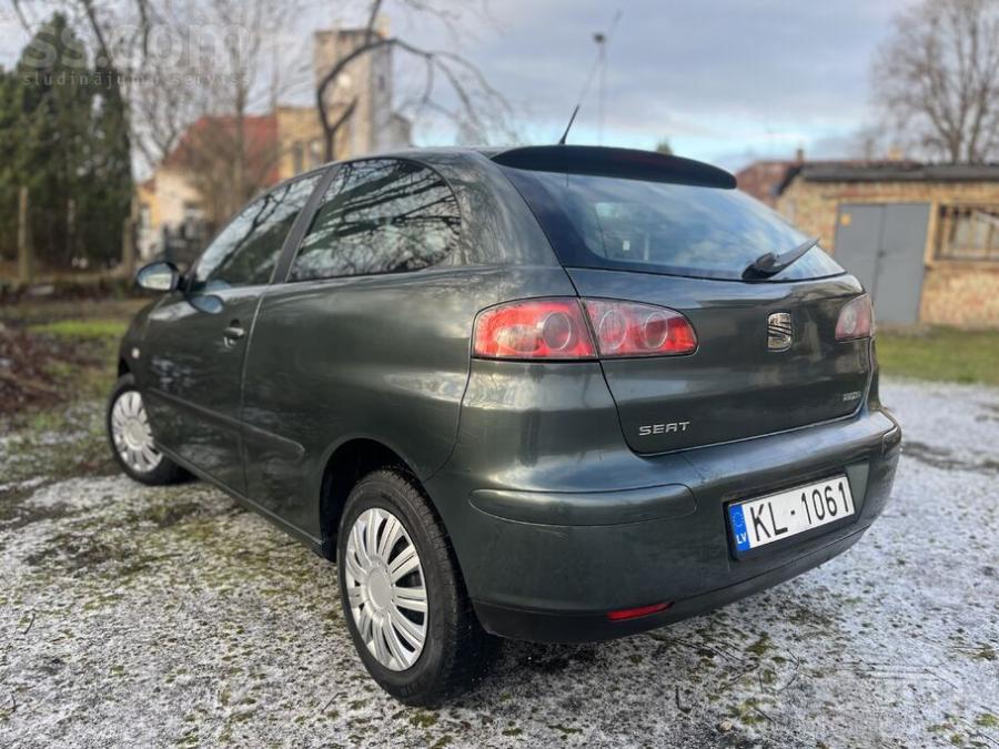 Green SEAT Ibiza 2004 in Jelgava, with an engine capacity of 1.90 L and mileage of 350 thousand km for 820 €, photo 6 on AUTOMOTO.COM.LV