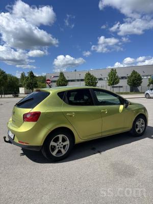 Zaļš SEAT Ibiza 2008 Tukums, ar dzinēja tilpumu 1.90 L un nobraukumu 230 tūkst. km par 2350 €, foto 3 vietnē AUTOMOTO.COM.LV