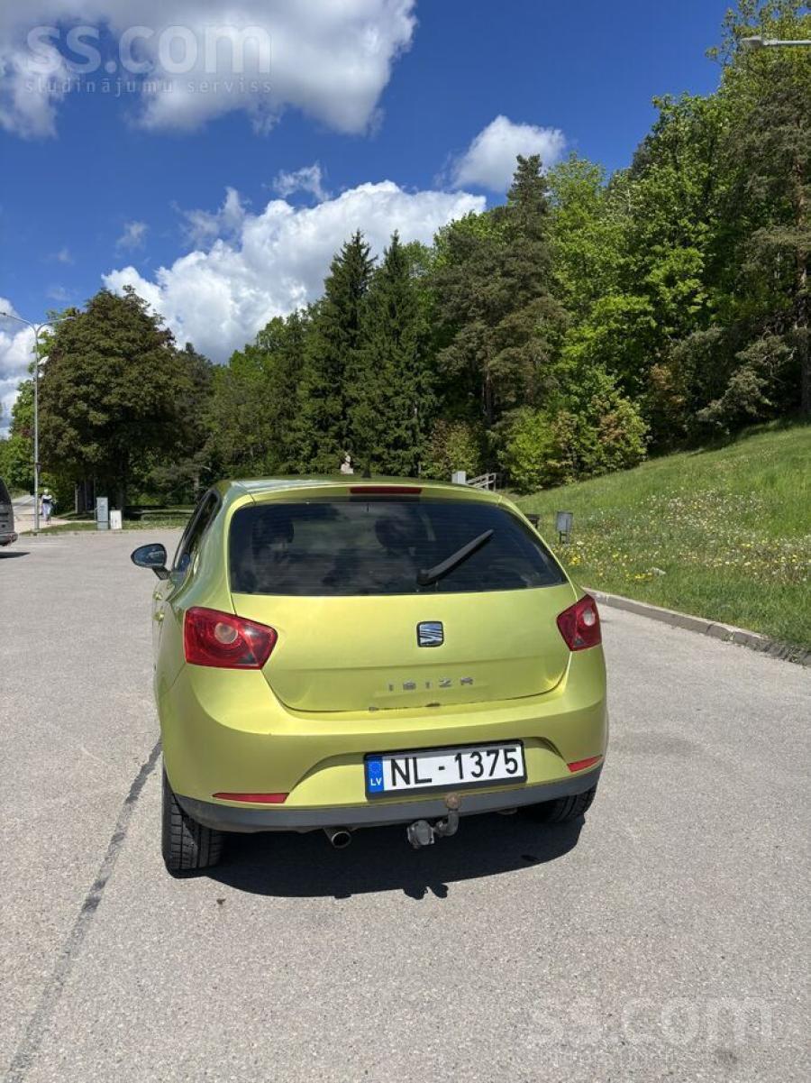 Zaļš SEAT Ibiza 2008 Tukums, ar dzinēja tilpumu 1.90 L un nobraukumu 230 tūkst. km par 2350 €, foto 5 vietnē AUTOMOTO.COM.LV