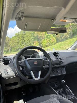 Zaļš SEAT Ibiza 2008 Tukums, ar dzinēja tilpumu 1.90 L un nobraukumu 230 tūkst. km par 2350 €, foto 6 vietnē AUTOMOTO.COM.LV