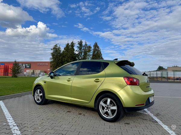 Zaļš SEAT Ibiza 2008 Panevēža, ar dzinēja tilpumu 1.39 L un nobraukumu 184 tūkst. km par 1499 €, foto 9 vietnē AUTOMOTO.COM.LV
