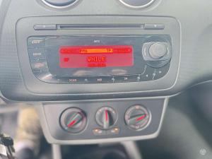 Zaļš SEAT Ibiza 2009 Kelmė, ar dzinēja tilpumu 1.90 L un nobraukumu 345 tūkst. km par 2200 €, foto 11 vietnē AUTOMOTO.COM.LV