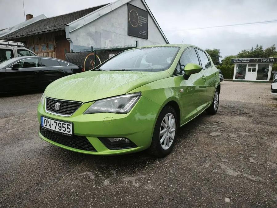 Green SEAT Ibiza 2012 in Cesis, with an engine capacity of 1.40 L and mileage of 141 thousand km for 5350 €, photo 4 on AUTOMOTO.COM.LV