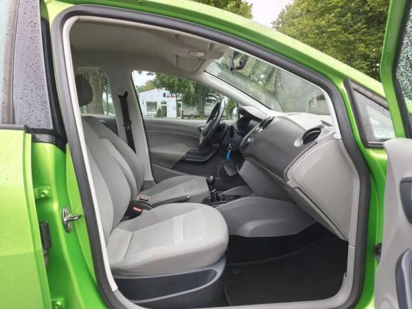 Green SEAT Ibiza 2012 in Cesis, with an engine capacity of 1.40 L and mileage of 141 thousand km for 5350 €, photo 10 on AUTOMOTO.COM.LV