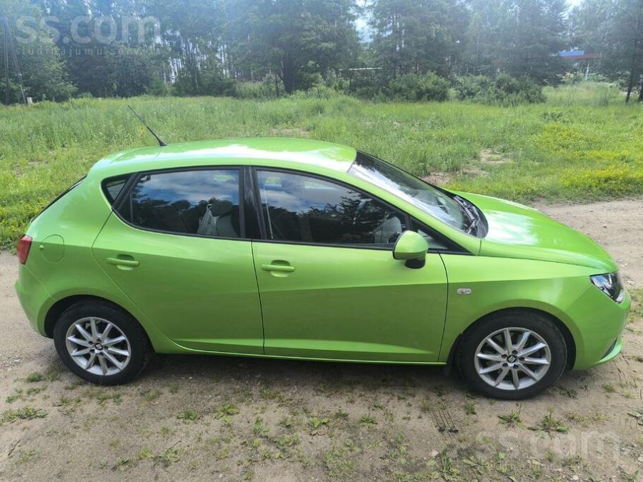 Zaļš SEAT Ibiza 2016 Rīga, ar dzinēja tilpumu 1.00 L un nobraukumu 182 tūkst. km par 5999 €, foto 7 vietnē AUTOMOTO.COM.LV