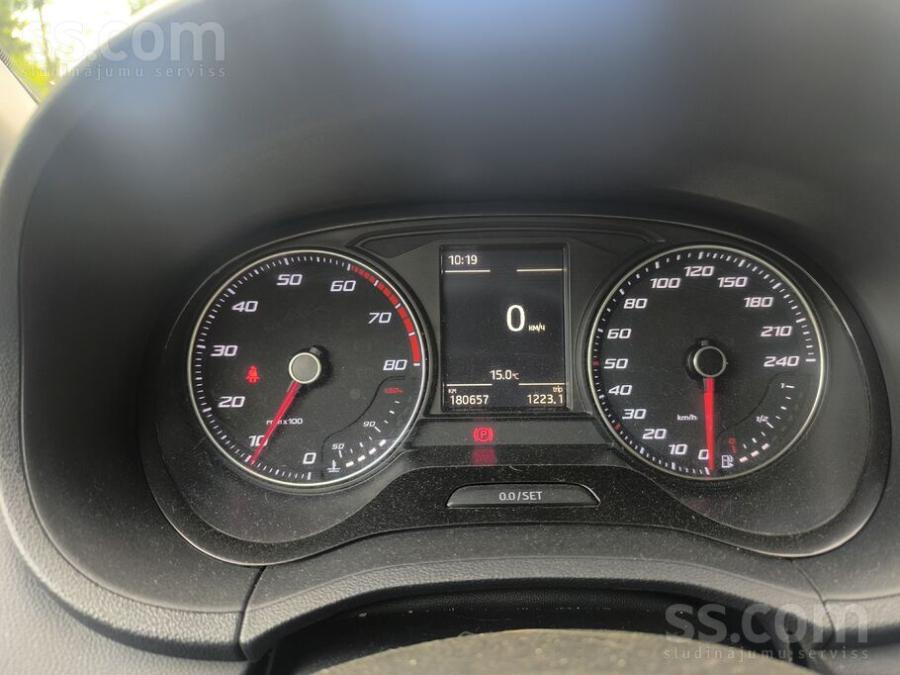 Zaļš SEAT Ibiza 2016 Rīga, ar dzinēja tilpumu 1.00 L un nobraukumu 182 tūkst. km par 5999 €, foto 10 vietnē AUTOMOTO.COM.LV