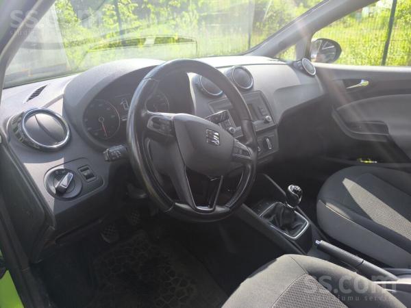 Green SEAT Ibiza 2016 in Riga, with an engine capacity of 1.00 L and mileage of 182 thousand km for 5999 €, photo 10 on AUTOMOTO.COM.LV
