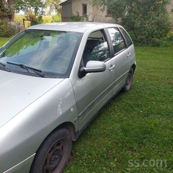 Grey SEAT Ibiza 2000 in Jekabpils, with an engine capacity of 1.60 L and mileage of 340 thousand km for 750 €, photo 3 on AUTOMOTO.COM.LV