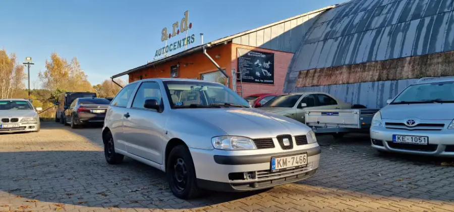 Grey SEAT Ibiza 2002 in Valmiera, with an engine capacity of 1.40 L and mileage of 227 thousand km for 790 €, photo 1 on AUTOMOTO.COM.LV