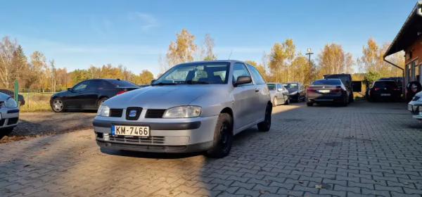 Pelēks SEAT Ibiza 2002 Valmiera, ar dzinēja tilpumu 1.40 L un nobraukumu 227 tūkst. km par 790 €, foto 5 vietnē AUTOMOTO.COM.LV