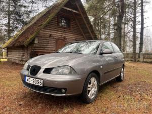 Grey SEAT Ibiza 2003 in Balvi, with an engine capacity of 1.90 L and mileage of 365 thousand km for 900 €, photo  on AUTOMOTO.COM.LV