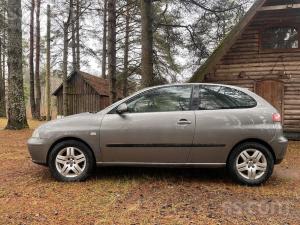 Pelēks SEAT Ibiza 2003 Rīga, ar dzinēja tilpumu 1.90 L un nobraukumu 358 tūkst. km par 1450 €, foto 3 vietnē AUTOMOTO.COM.LV