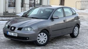 Pelēks SEAT Ibiza 2004 Radviliškis, ar dzinēja tilpumu 1.40 L un nobraukumu 260 tūkst. km par 800 €, foto 4 vietnē AUTOMOTO.COM.LV